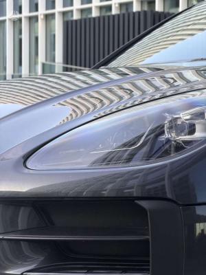 Pelēks Porsche Macan 2019 Viļņa, ar dzinēja tilpumu 1.98 L un nobraukumu 175 tūkst. km par 35000 €, foto 10 vietnē AUTOMOTO.COM.LV