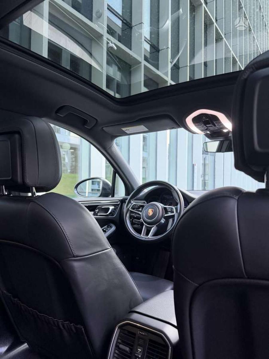 Pelēks Porsche Macan 2019 Viļņa, ar dzinēja tilpumu 1.98 L un nobraukumu 175 tūkst. km par 35000 €, foto 19 vietnē AUTOMOTO.COM.LV
