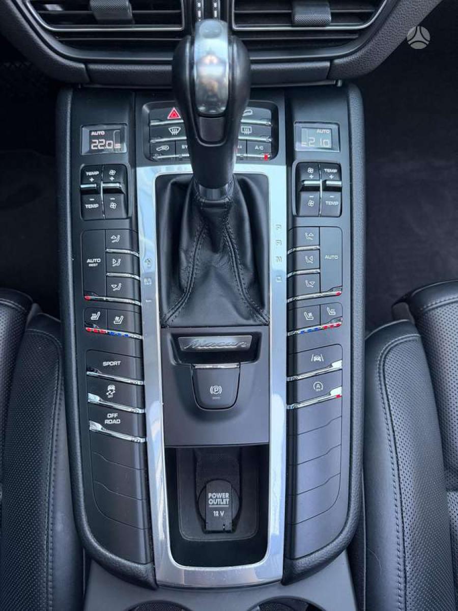 Pelēks Porsche Macan 2019 Viļņa, ar dzinēja tilpumu 1.98 L un nobraukumu 175 tūkst. km par 35000 €, foto 26 vietnē AUTOMOTO.COM.LV