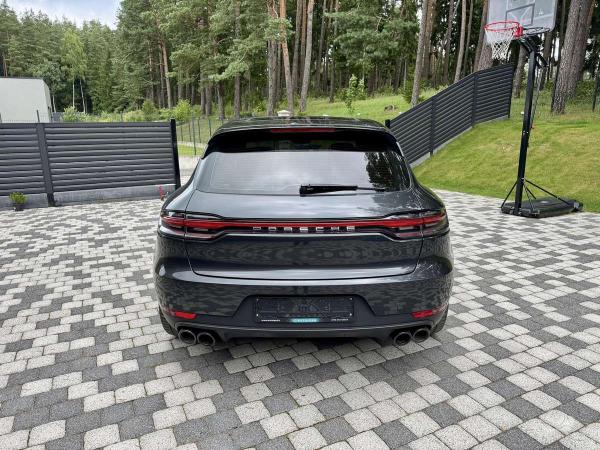 Grey Porsche Macan 2019 in Vilnius, with an engine capacity of 3.00 L and mileage of 142 thousand km for 32500 €, photo 8 on AUTOMOTO.COM.LV