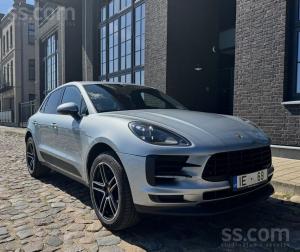 Grey Porsche Macan 2019 in Riga, with an engine capacity of 3.00 L and mileage of 163 thousand km for 36999 €, photo  on AUTOMOTO.COM.LV