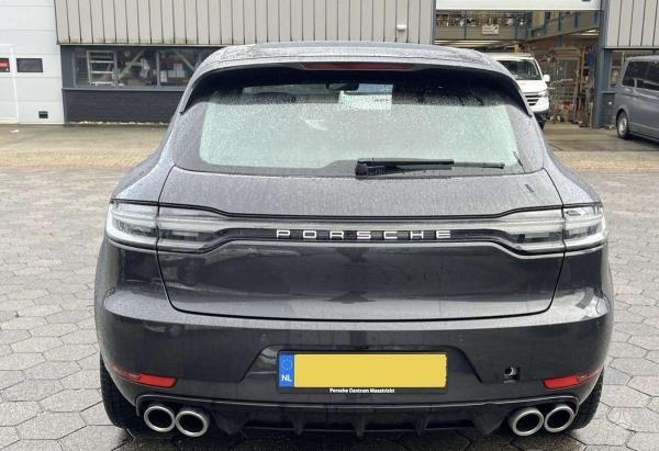 Pelēks Porsche Macan 2020 Kauņa, ar dzinēja tilpumu 1.98 L un nobraukumu 98 tūkst. km par 28400 €, foto 5 vietnē AUTOMOTO.COM.LV
