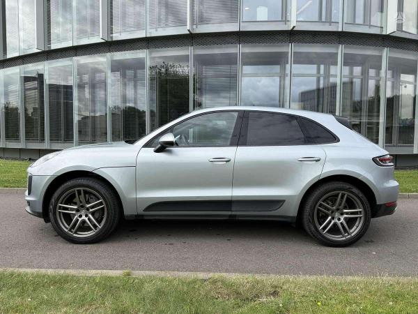 Pelēks Porsche Macan 2020 Viļņa, ar dzinēja tilpumu 3.00 L un nobraukumu 89 tūkst. km par 38500 €, foto 2 vietnē AUTOMOTO.COM.LV