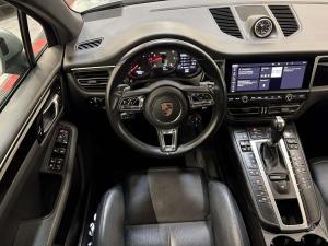 Pelēks Porsche Macan 2020 Viļņa, ar dzinēja tilpumu 3.00 L un nobraukumu 89 tūkst. km par 39990 €, foto 19 vietnē AUTOMOTO.COM.LV