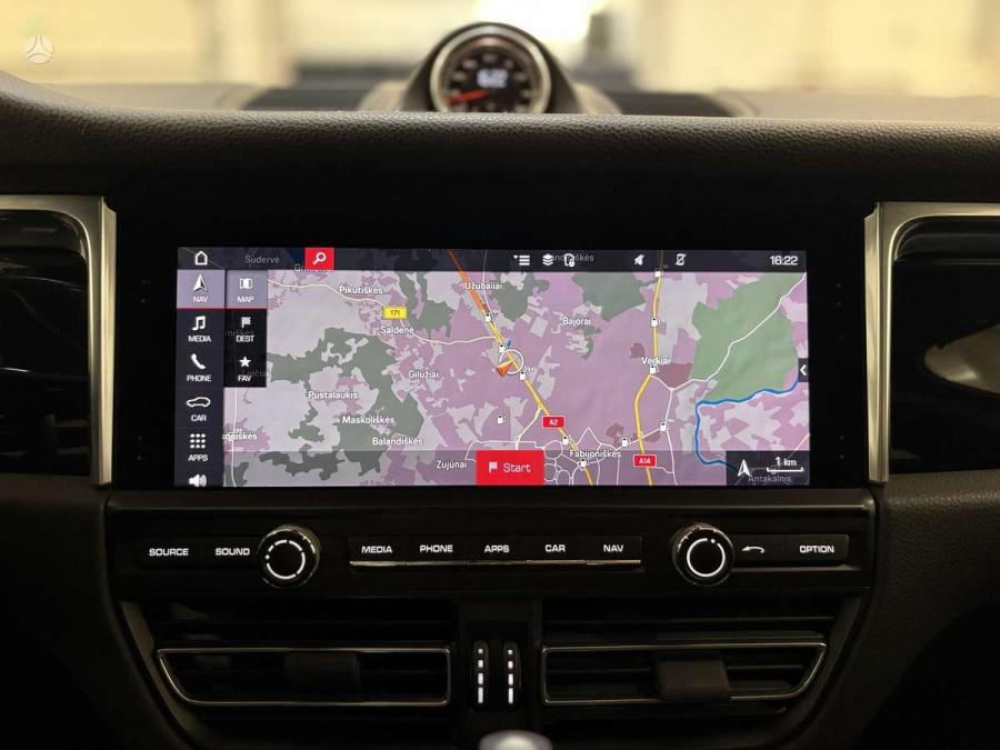 Pelēks Porsche Macan 2020 Viļņa, ar dzinēja tilpumu 3.00 L un nobraukumu 89 tūkst. km par 39990 €, foto 25 vietnē AUTOMOTO.COM.LV
