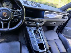Pelēks Porsche Macan 2020 Kauņa, ar dzinēja tilpumu 2.89 L un nobraukumu 97 tūkst. km par 39900 €, foto 14 vietnē AUTOMOTO.COM.LV