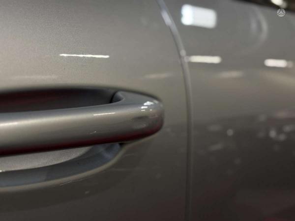Grey Porsche Macan 2020 in Vilnius, with an engine capacity of 3.00 L and mileage of 89 thousand km for 38990 €, photo 9 on AUTOMOTO.COM.LV