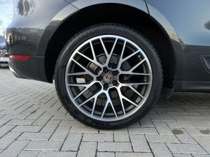 Pelēks Porsche Macan 2020 Kauņa, ar dzinēja tilpumu 3.00 L un nobraukumu 81 tūkst. km par 34999 €, foto 19 vietnē AUTOMOTO.COM.LV