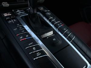 Pelēks Porsche Macan 2020 Kauņa, ar dzinēja tilpumu 3.00 L un nobraukumu 81 tūkst. km par 34999 €, foto 25 vietnē AUTOMOTO.COM.LV