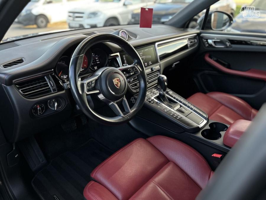 Pelēks Porsche Macan 2020 Kauņa, ar dzinēja tilpumu 3.00 L un nobraukumu 81 tūkst. km par 34999 €, foto 30 vietnē AUTOMOTO.COM.LV