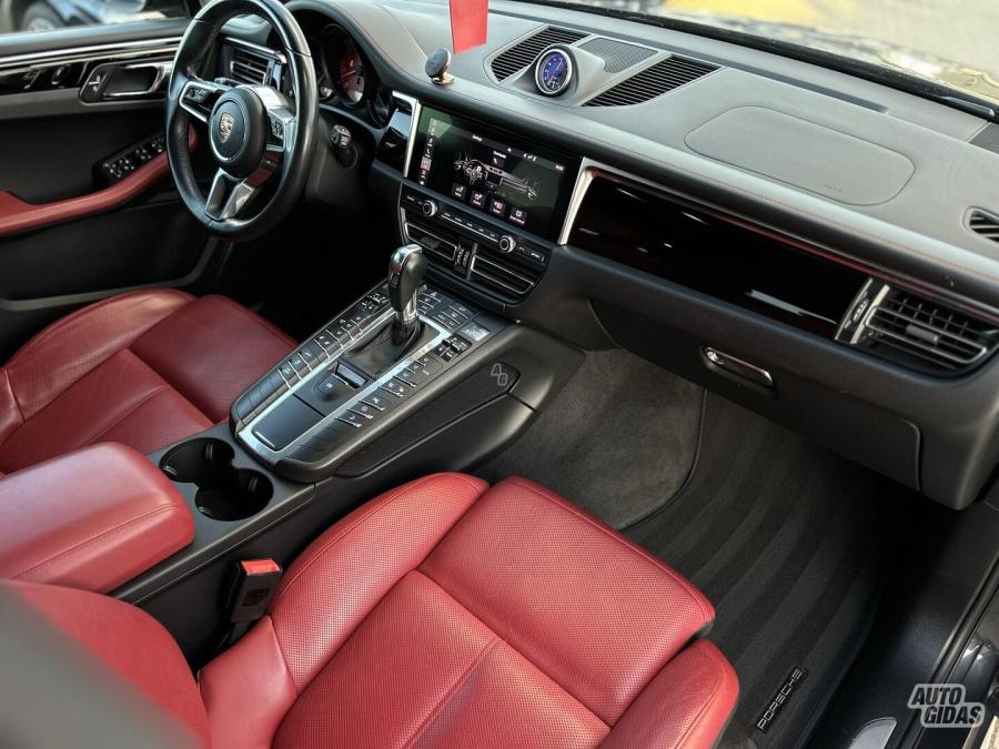 Pelēks Porsche Macan 2020 Kauņa, ar dzinēja tilpumu 3.00 L un nobraukumu 81 tūkst. km par 34999 €, foto 34 vietnē AUTOMOTO.COM.LV