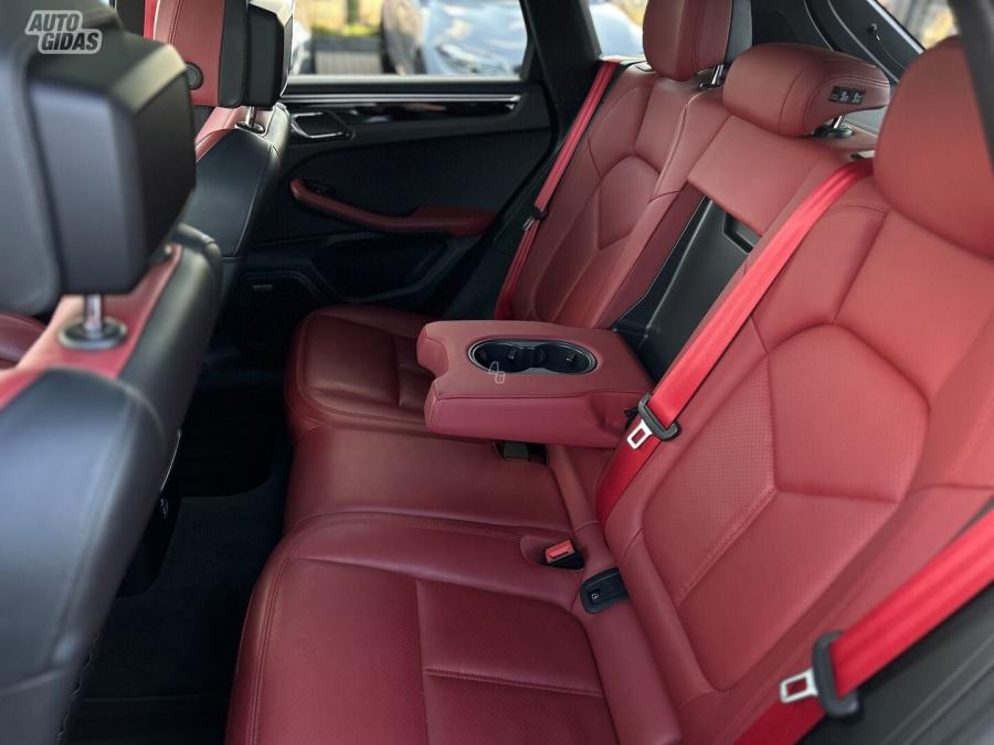 Pelēks Porsche Macan 2020 Kauņa, ar dzinēja tilpumu 3.00 L un nobraukumu 81 tūkst. km par 34999 €, foto 36 vietnē AUTOMOTO.COM.LV