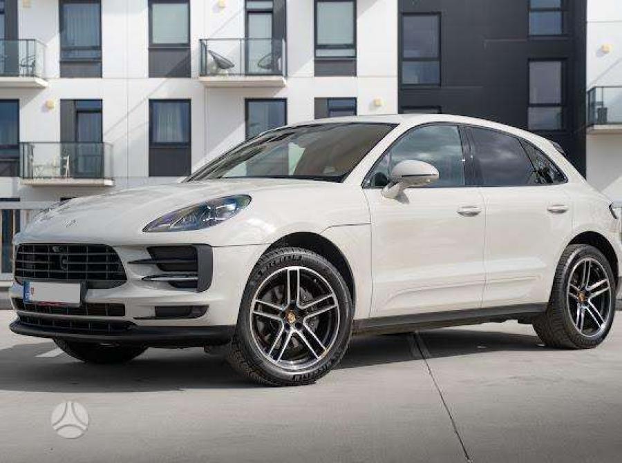 Grey Porsche Macan 2021 in Vilnius, with an engine capacity of 1.98 L and mileage of 57 thousand km for 49300 €, photo 1 on AUTOMOTO.COM.LV