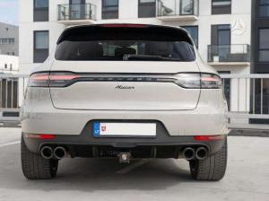 Grey Porsche Macan 2021 in Vilnius, with an engine capacity of 1.98 L and mileage of 57 thousand km for 49300 €, photo 8 on AUTOMOTO.COM.LV