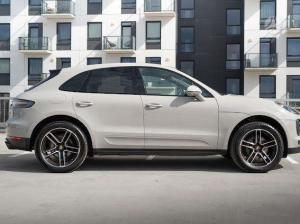 Grey Porsche Macan 2021 in Vilnius, with an engine capacity of 1.98 L and mileage of 57 thousand km for 49300 €, photo 10 on AUTOMOTO.COM.LV