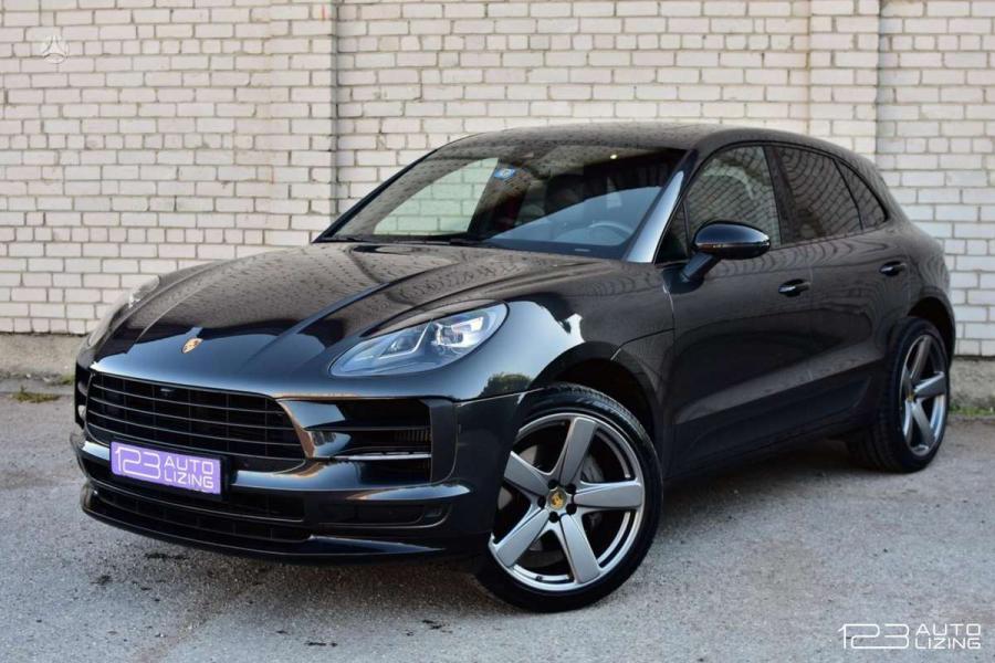Pelēks Porsche Macan 2021 Kretinga, ar dzinēja tilpumu 3.00 L un nobraukumu 64 tūkst. km par 44999 €, foto 1 vietnē AUTOMOTO.COM.LV