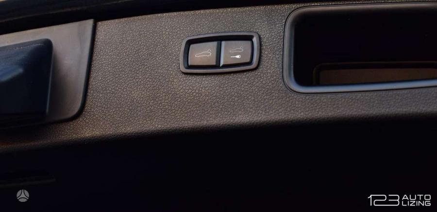 Pelēks Porsche Macan 2021 Kretinga, ar dzinēja tilpumu 3.00 L un nobraukumu 64 tūkst. km par 44999 €, foto 13 vietnē AUTOMOTO.COM.LV