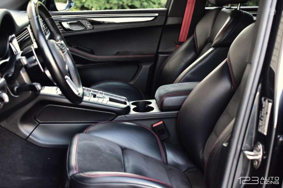 Pelēks Porsche Macan 2021 Kretinga, ar dzinēja tilpumu 3.00 L un nobraukumu 64 tūkst. km par 44999 €, foto 15 vietnē AUTOMOTO.COM.LV
