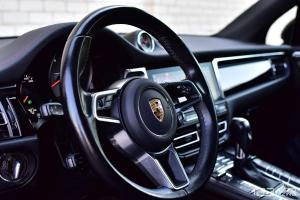Pelēks Porsche Macan 2021 Kretinga, ar dzinēja tilpumu 3.00 L un nobraukumu 64 tūkst. km par 44999 €, foto 27 vietnē AUTOMOTO.COM.LV