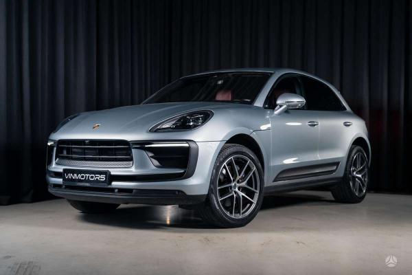 Grey Porsche Macan 2022 in Vilnius, with an engine capacity of 2.00 L and mileage of 46 thousand km for 46900 €, photo 1 on AUTOMOTO.COM.LV