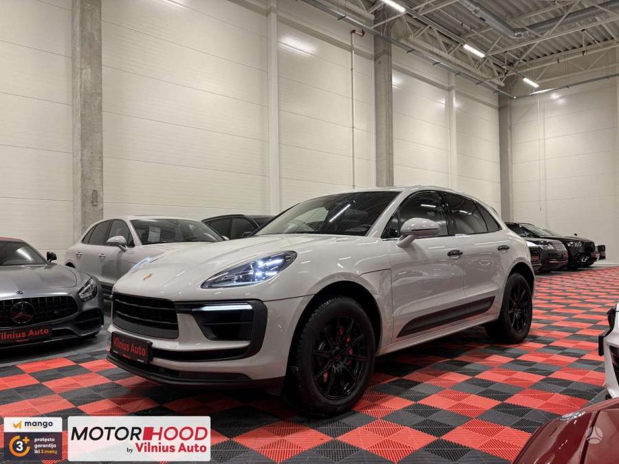 Grey Porsche Macan 2022 in Vilnius, with an engine capacity of 2.93 L and mileage of 18 thousand km for 60990 €, photo 1 on AUTOMOTO.COM.LV