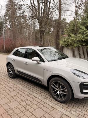 Pelēks Porsche Macan 2022 Rīga, ar dzinēja tilpumu 2.00 L un nobraukumu 72 tūkst. km par 49500 €, foto 5 vietnē AUTOMOTO.COM.LV