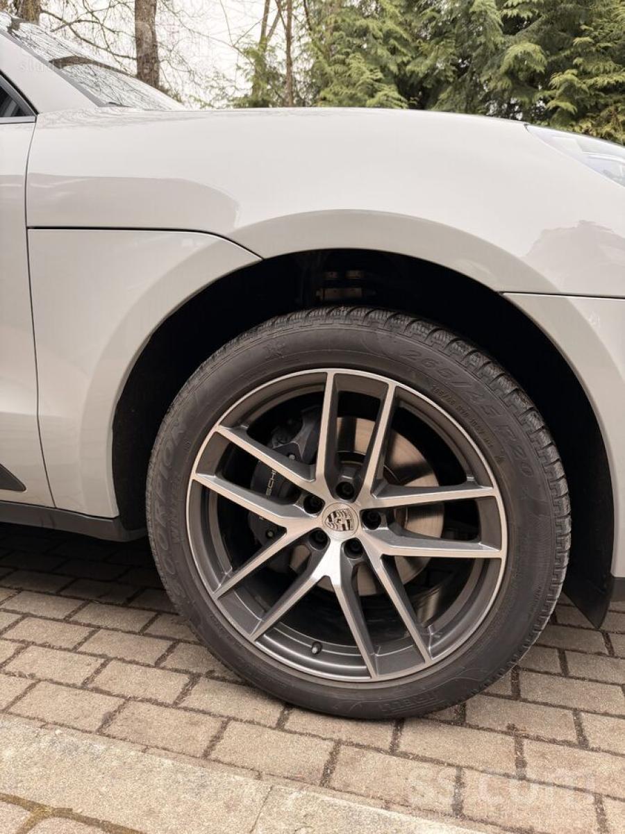 Pelēks Porsche Macan 2022 Rīga, ar dzinēja tilpumu 2.00 L un nobraukumu 72 tūkst. km par 49500 €, foto 6 vietnē AUTOMOTO.COM.LV