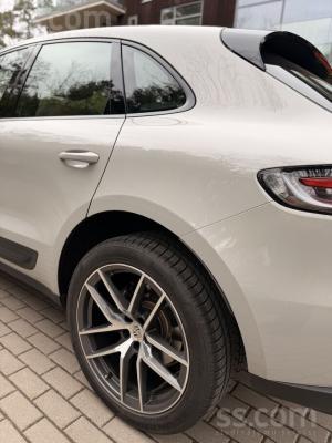 Pelēks Porsche Macan 2022 Rīga, ar dzinēja tilpumu 2.00 L un nobraukumu 72 tūkst. km par 49500 €, foto 12 vietnē AUTOMOTO.COM.LV