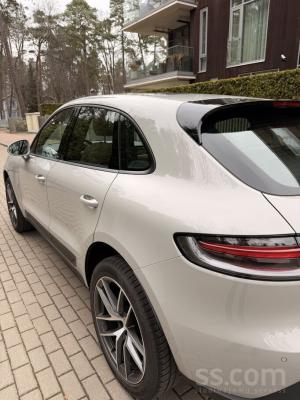 Pelēks Porsche Macan 2022 Rīga, ar dzinēja tilpumu 2.00 L un nobraukumu 72 tūkst. km par 49500 €, foto 14 vietnē AUTOMOTO.COM.LV
