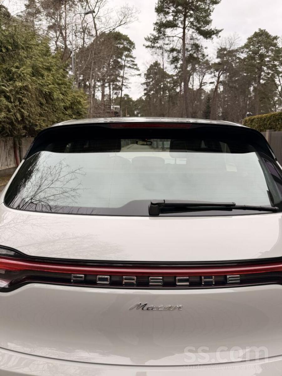 Pelēks Porsche Macan 2022 Rīga, ar dzinēja tilpumu 2.00 L un nobraukumu 72 tūkst. km par 49500 €, foto 16 vietnē AUTOMOTO.COM.LV