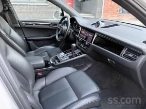 Pelēks Porsche Macan 2022 Rīga, ar dzinēja tilpumu 2.00 L un nobraukumu 57 tūkst. km par 43900 €, foto 7 vietnē AUTOMOTO.COM.LV