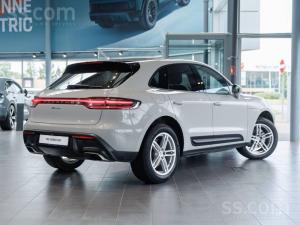 Pelēks Porsche Macan 2022 Rīga, ar dzinēja tilpumu 2.00 L un nobraukumu 131 tūkst. km par 46900 €, foto 4 vietnē AUTOMOTO.COM.LV