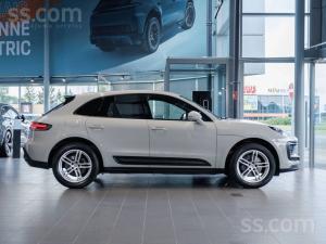 Pelēks Porsche Macan 2022 Rīga, ar dzinēja tilpumu 2.00 L un nobraukumu 131 tūkst. km par 46900 €, foto 8 vietnē AUTOMOTO.COM.LV