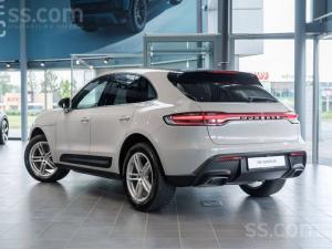 Pelēks Porsche Macan 2022 Rīga, ar dzinēja tilpumu 2.00 L un nobraukumu 131 tūkst. km par 46900 €, foto 11 vietnē AUTOMOTO.COM.LV