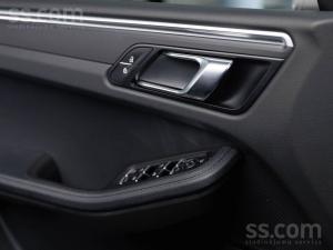 Pelēks Porsche Macan 2022 Rīga, ar dzinēja tilpumu 2.00 L un nobraukumu 131 tūkst. km par 46900 €, foto 31 vietnē AUTOMOTO.COM.LV