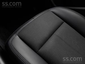 Pelēks Porsche Macan 2022 Rīga, ar dzinēja tilpumu 2.00 L un nobraukumu 131 tūkst. km par 46900 €, foto 35 vietnē AUTOMOTO.COM.LV