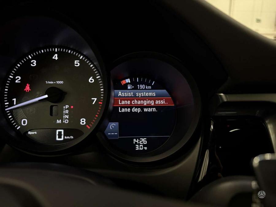 Pelēks Porsche Macan 2022 Viļņa, ar dzinēja tilpumu 2.93 L un nobraukumu 18 tūkst. km par 55900 €, foto 22 vietnē AUTOMOTO.COM.LV