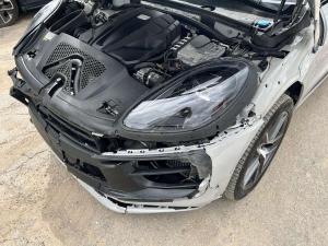 Grey Porsche Macan 2023 in Kaunas, with an engine capacity of 2.89 L and mileage of 56 thousand km for 39900 €, photo 17 on AUTOMOTO.COM.LV