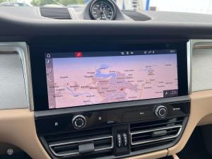 Grey Porsche Macan 2023 in Kaunas, with an engine capacity of 2.89 L and mileage of 56 thousand km for 39900 €, photo 35 on AUTOMOTO.COM.LV