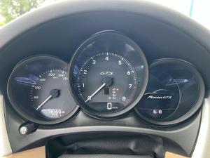Grey Porsche Macan 2023 in Kaunas, with an engine capacity of 2.89 L and mileage of 56 thousand km for 39900 €, photo 42 on AUTOMOTO.COM.LV