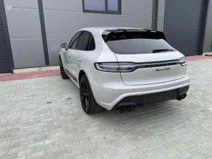 Grey Porsche Macan 2023 in Kaunas, with an engine capacity of 2.89 L and mileage of 76 thousand km for 68490 €, photo 9 on AUTOMOTO.COM.LV