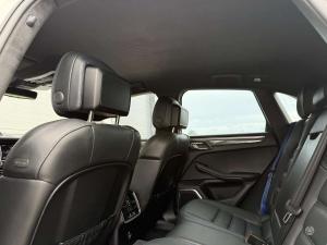 Grey Porsche Macan 2023 in Kaunas, with an engine capacity of 2.89 L and mileage of 76 thousand km for 68490 €, photo 16 on AUTOMOTO.COM.LV