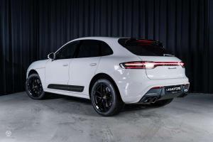 Grey Porsche Macan 2023 in Vilnius, with an engine capacity of 2.99 L and mileage of 76 thousand km for 72000 €, photo 7 on AUTOMOTO.COM.LV