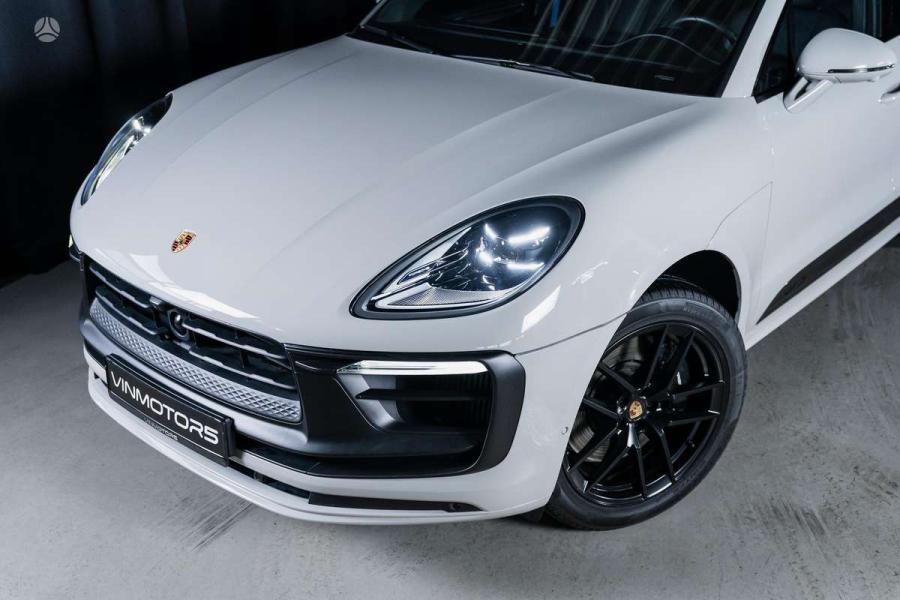 Grey Porsche Macan 2023 in Vilnius, with an engine capacity of 2.99 L and mileage of 76 thousand km for 72000 €, photo 8 on AUTOMOTO.COM.LV