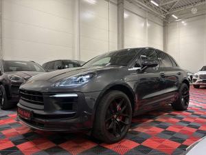 Grey Porsche Macan 2023 in Vilnius, with an engine capacity of 2.99 L and mileage of 34 thousand km for 54790 €, photo  on AUTOMOTO.COM.LV