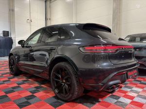 Grey Porsche Macan 2023 in Vilnius, with an engine capacity of 2.99 L and mileage of 34 thousand km for 54790 €, photo 7 on AUTOMOTO.COM.LV