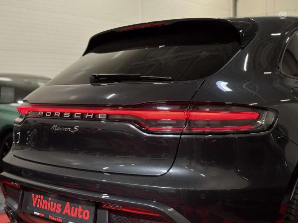 Porsche Macan 2023 Viļņa vietnē Pelēks Porsche Macan 2023 Viļņa, ar dzinēja tilpumu 2.99 L un nobraukumu 34 tūkst. km par 54790 €, foto 9 vietnē AUTOMOTO.COM.LV
