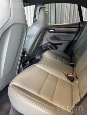 Grey Porsche Macan 2024 in Tallinn, with an engine capacity of 3.00 L and mileage of 24 thousand km for 79990 €, photo 11 on AUTOMOTO.COM.LV