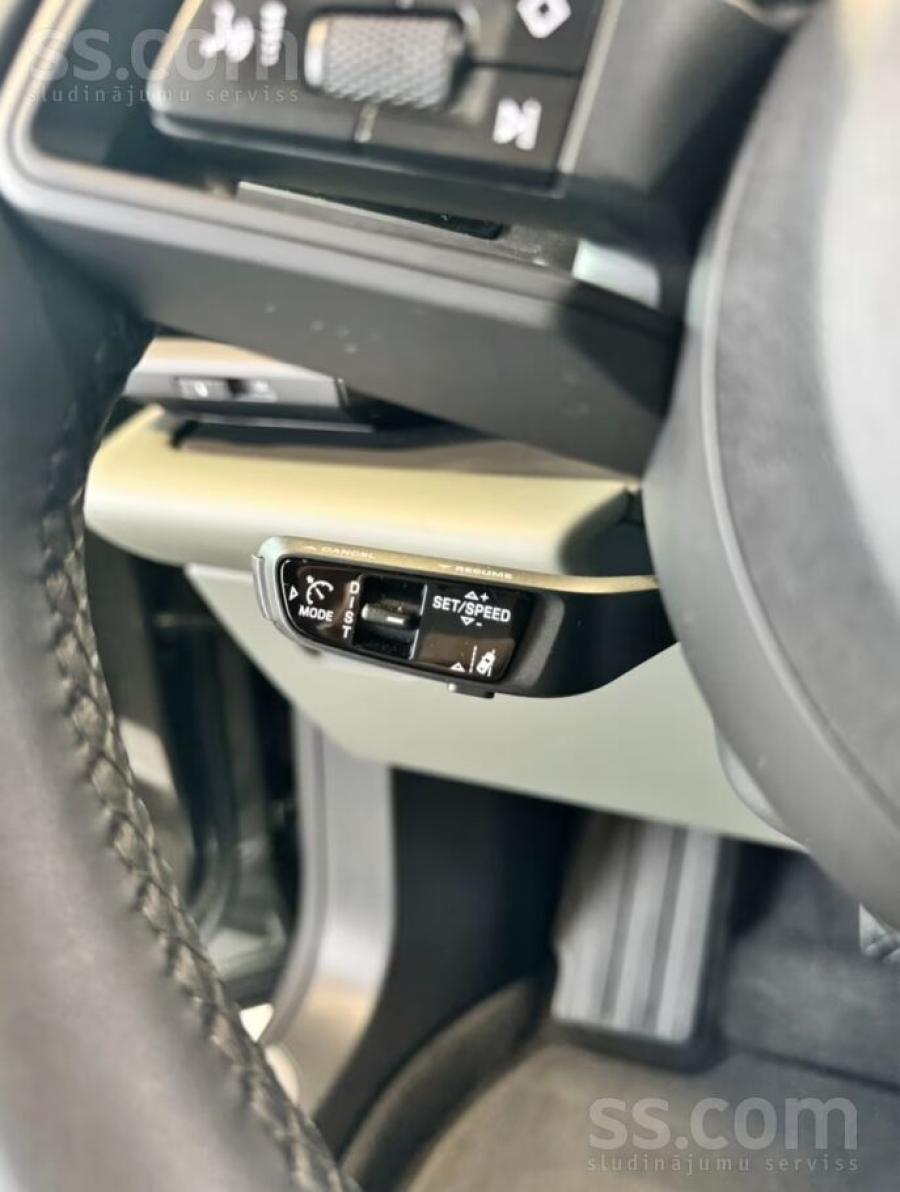 Grey Porsche Macan 2024 in Tallinn, with an engine capacity of 3.00 L and mileage of 24 thousand km for 79990 €, photo 14 on AUTOMOTO.COM.LV