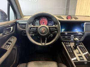 Grey Porsche Macan 2024 in Kaunas, with an engine capacity of 2.89 L and mileage of 24 thousand km for 62490 €, photo 16 on AUTOMOTO.COM.LV